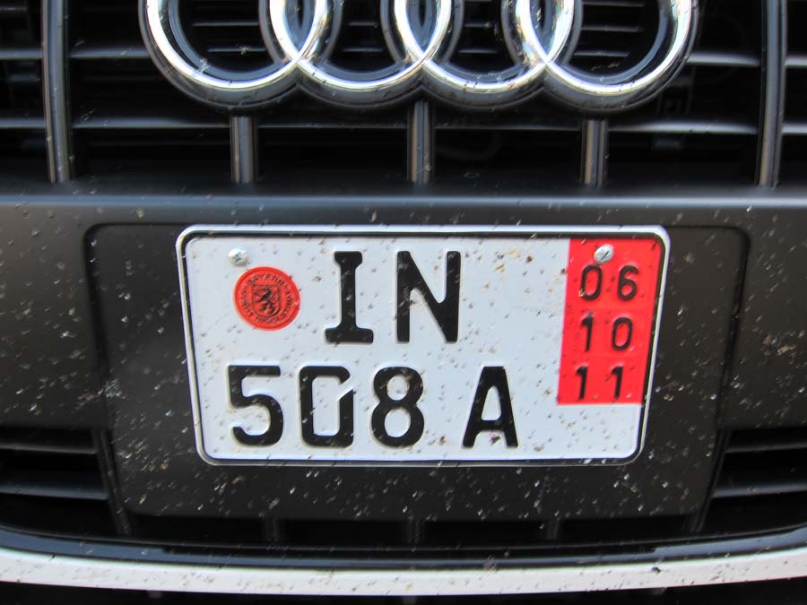 Foreign license plates in the US : r/whatisthisthing